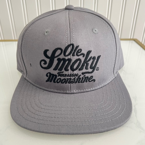 Ole Smoky Moonshine | Accessories | New Ole Smoky Tennessee Moonshine Grey Snapback Cap ...